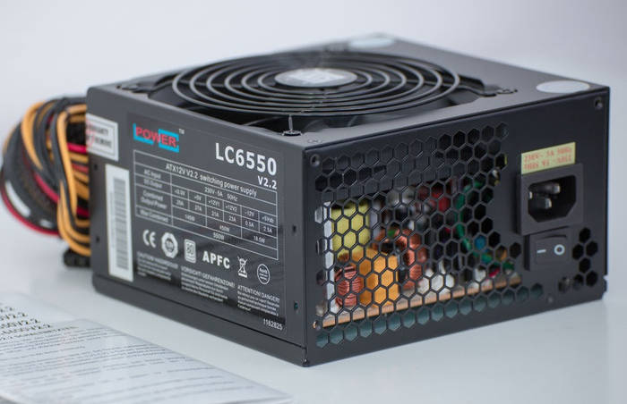 БЛОК Питания из ГЕРМАНИИ LC POWER LC6550 V2.2 на 550 W c Active-PFC ATX ...