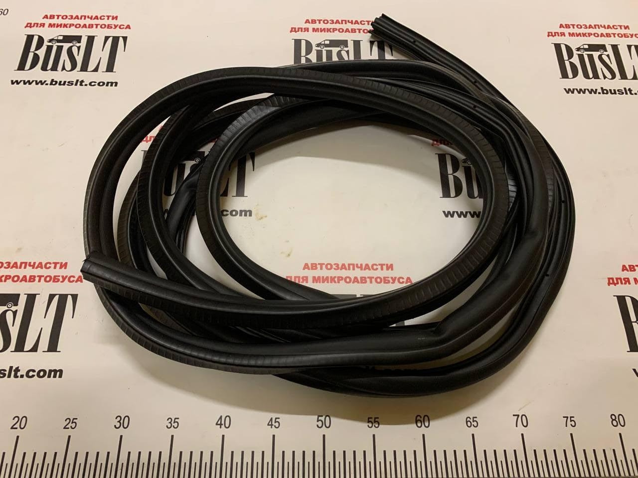 Уплотнитель двери (лев/прав) (передней) MB Sprinter/VW Crafter 2006г ...