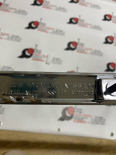 Молдинг переднього бампера Nissan Pathfinder R52 6207609pf0a, ціна 3895 ...