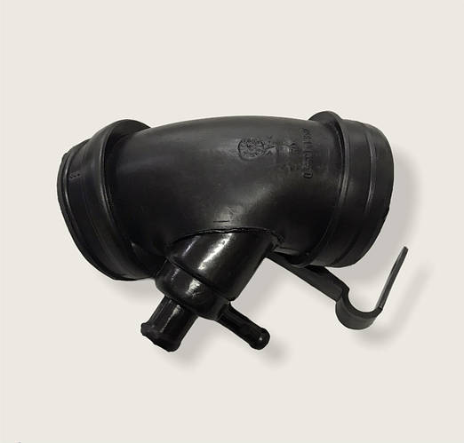 Купить Патрубок дроссельной заслонки воздуха Audi/VW 1.8 ADR 058133356D ...