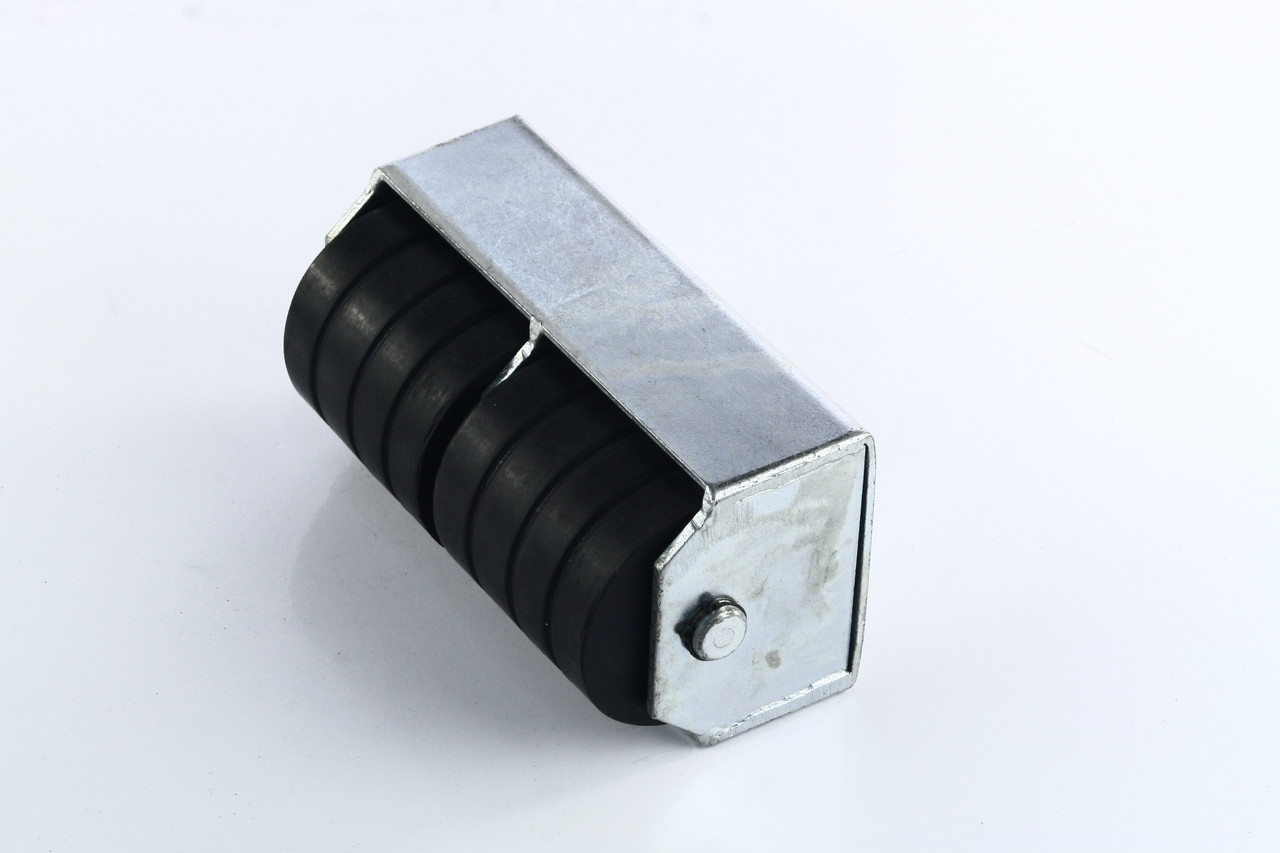 Отбойник прицепа (полуприцепа) Грузовые Авто (ролик двойной заднего ...