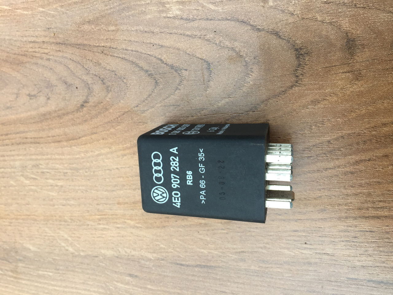 Реле свечей накала Audi A4/Q5/A6 Porsche Cayenne/VW Touareg 2.7-3.0TDi ...