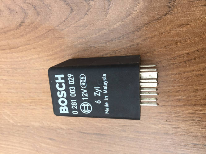 Реле свечей накала Audi A4/Q5/A6 Porsche Cayenne/VW Touareg 2.7-3.0TDi ...