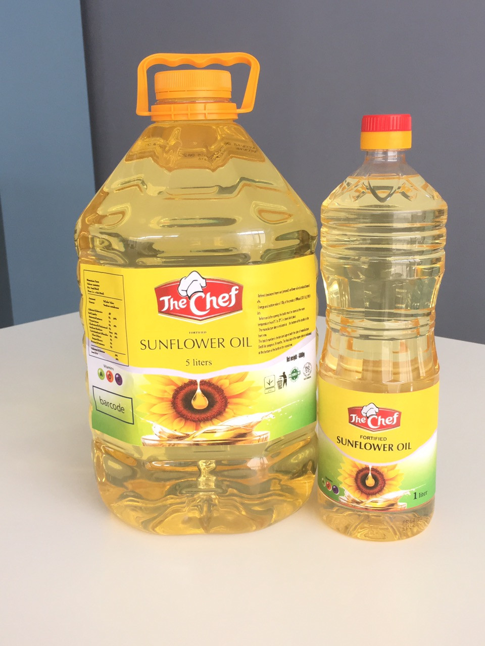 Refined sunflower oil: продаж, ціна у Києві. Рослинна олія від "Tomato ...