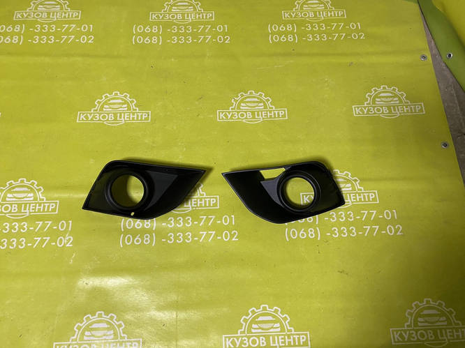 Рамка накладка противотуманной фары левая Mitsubishi ASX 2016 ...