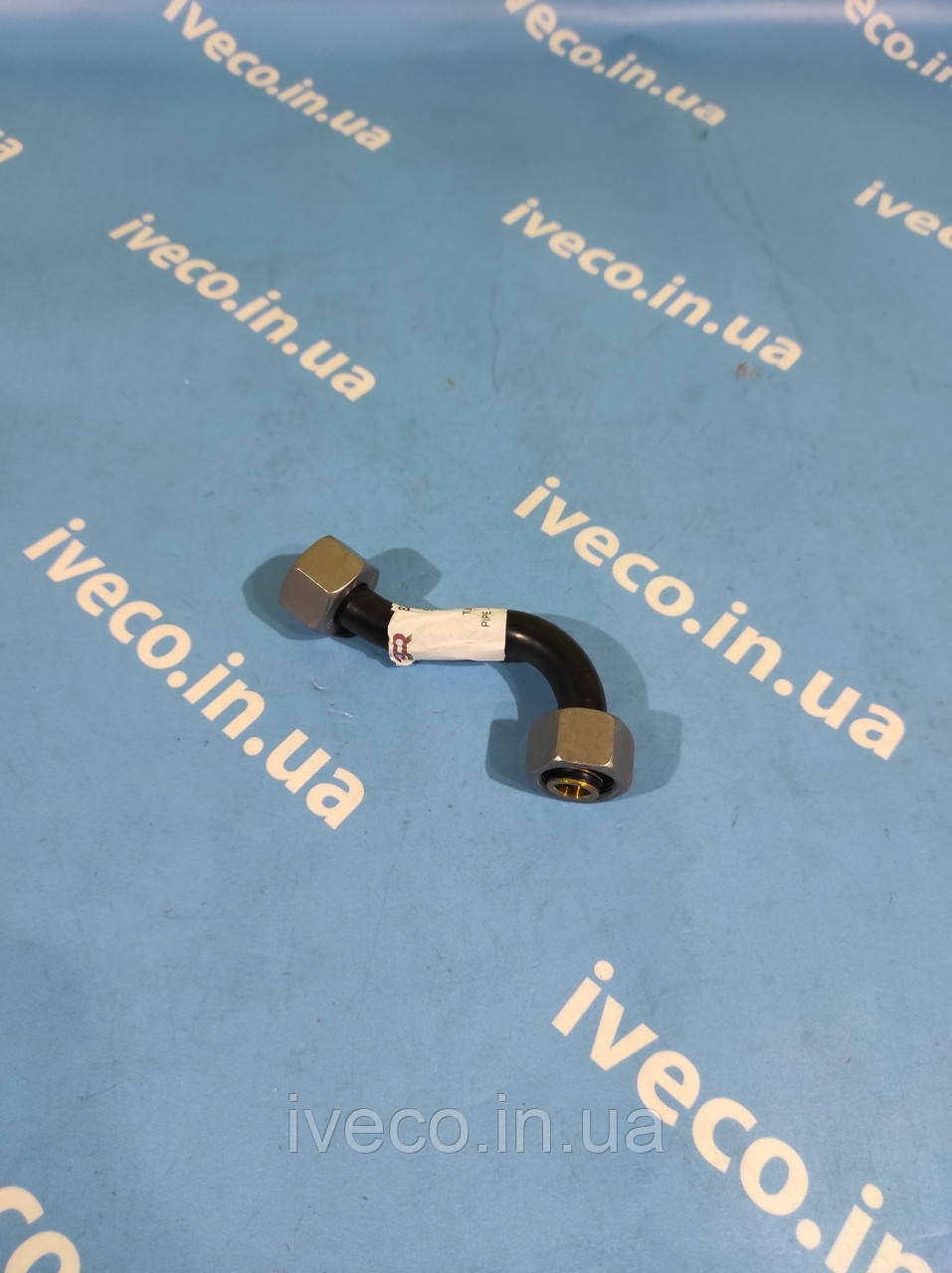 Патрубок охлаждения компрессора Iveco Trakker Stralis CASE 87540490 ...