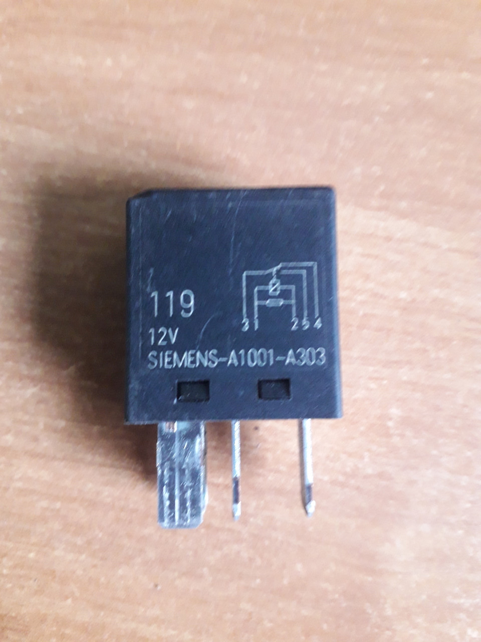 Купить Реле Smart 450 Fortwo 359 A1001A303, цена 200 ₴ — Prom.ua (ID ...