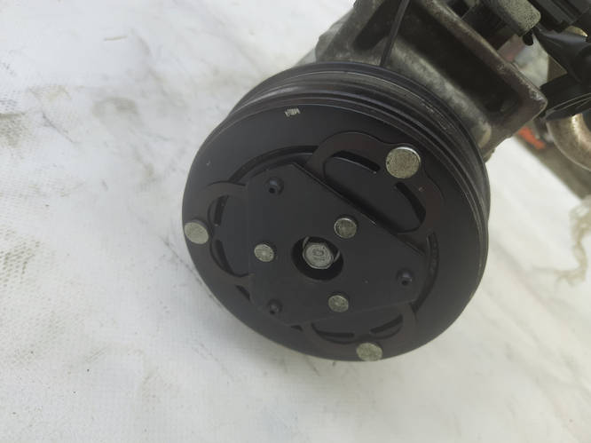 Компрессор кондиционера Subaru Forester S11 S12 Impreza G12 G22 WRX ...