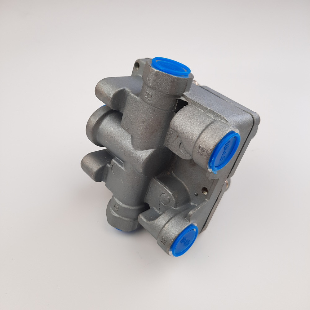 Купить Кран четырехконтурный Mercedes, DAF, Iveco 9347022500 ...