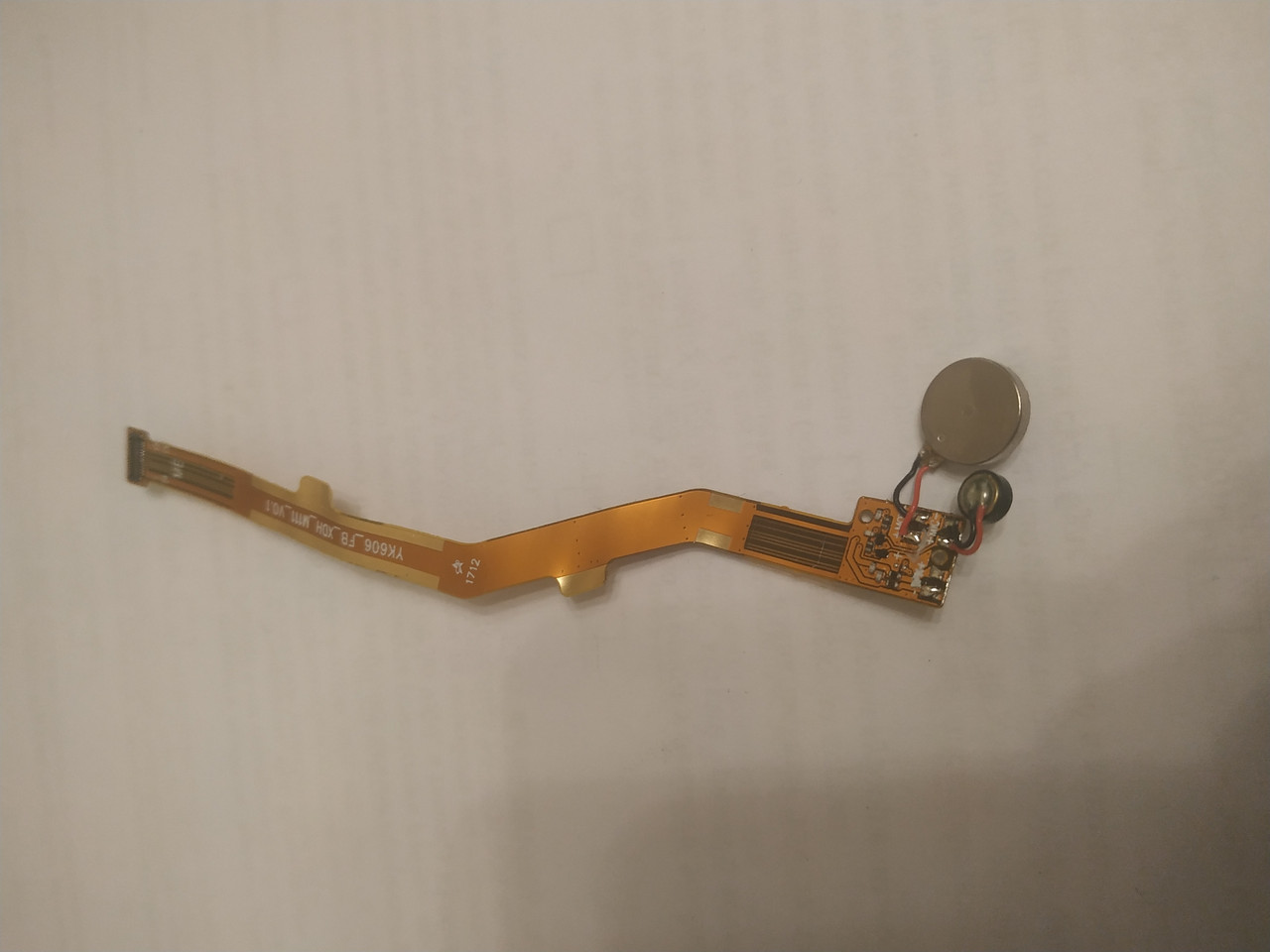 Шлейф с Виброзвонком Б.у. Оригинал для Pixus Raze — Купить Недорого на Bigl.ua (1389730637)