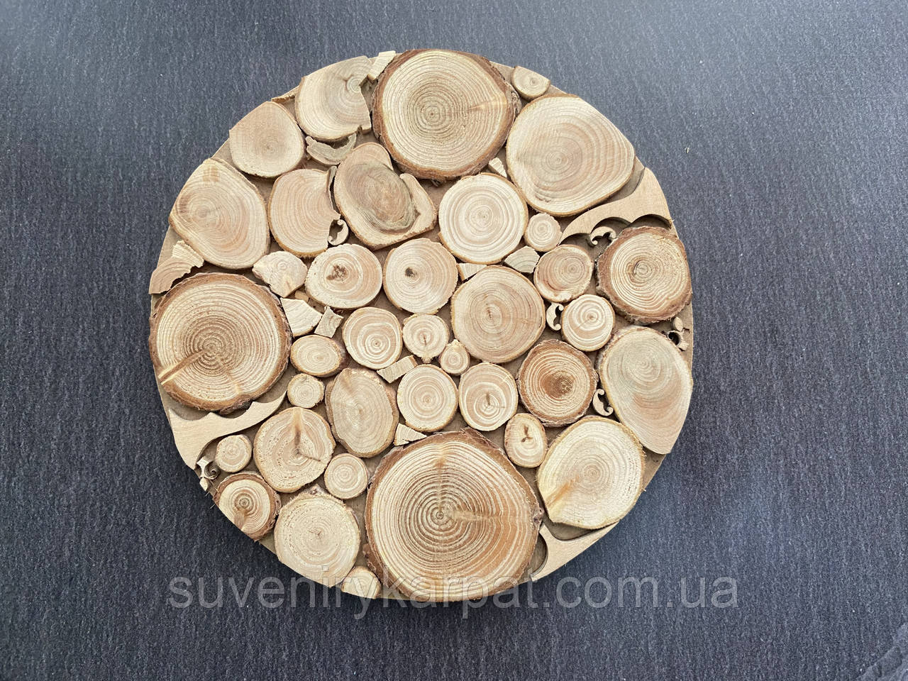 Деревяна підставка під гаряче з ялівцю 17 см продаж ціна у Івано
