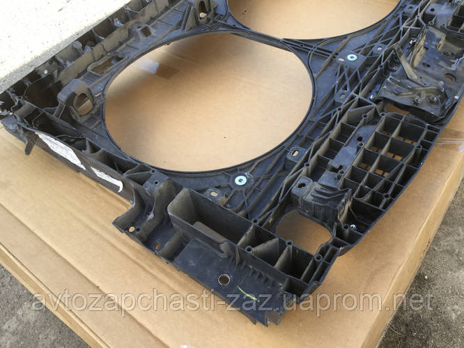 Телевизор - панель радиатора Б/У 625003JA0B на Nissan Pathfinder 13 ...