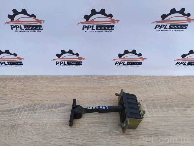 Mercedes E-Class W211 2002-2009 ограничитель двери задний a2117300116 ...