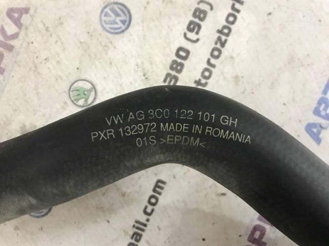 Патрубок системы охлаждения Volkswagen Cc 2.0L 2013 года (б/у ...