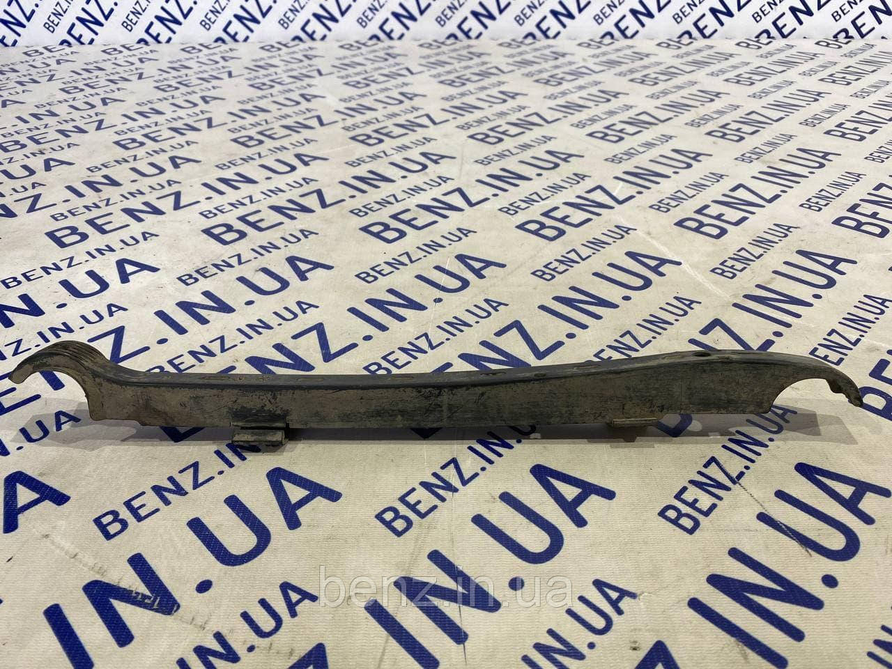 Купить Защита нижнего заднего рычага Mercedes W221, W216 A2213520388 ...