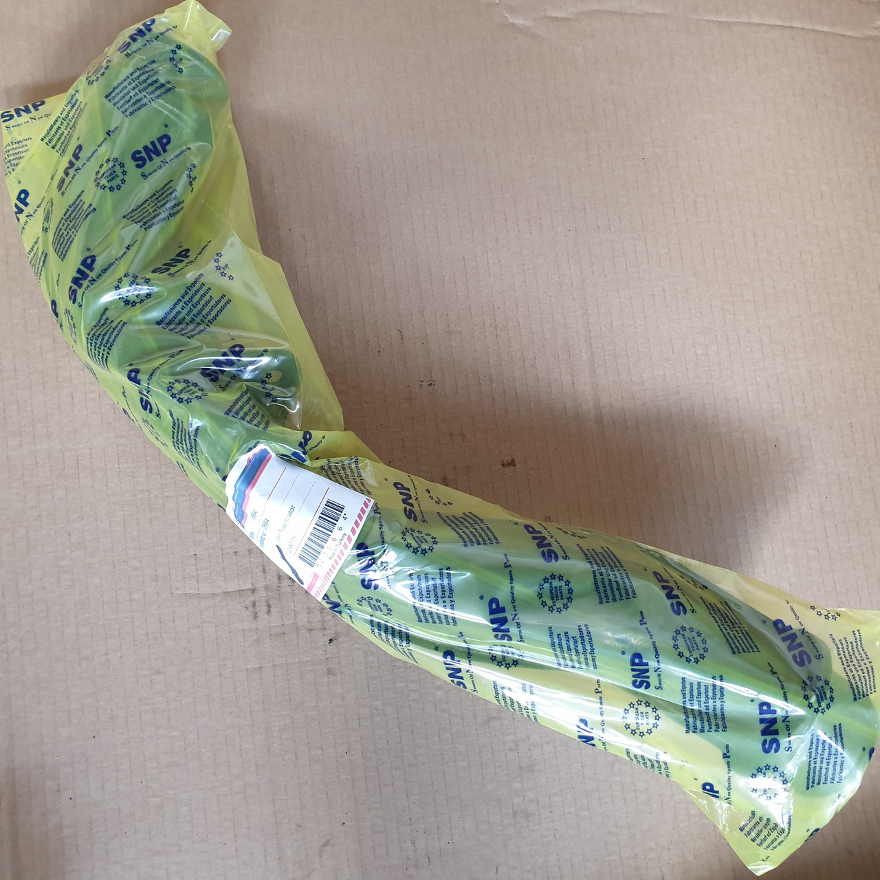 Патрубок охолодження DAF XF euro 2 1270664 від помпи до радіатора, ціна ...