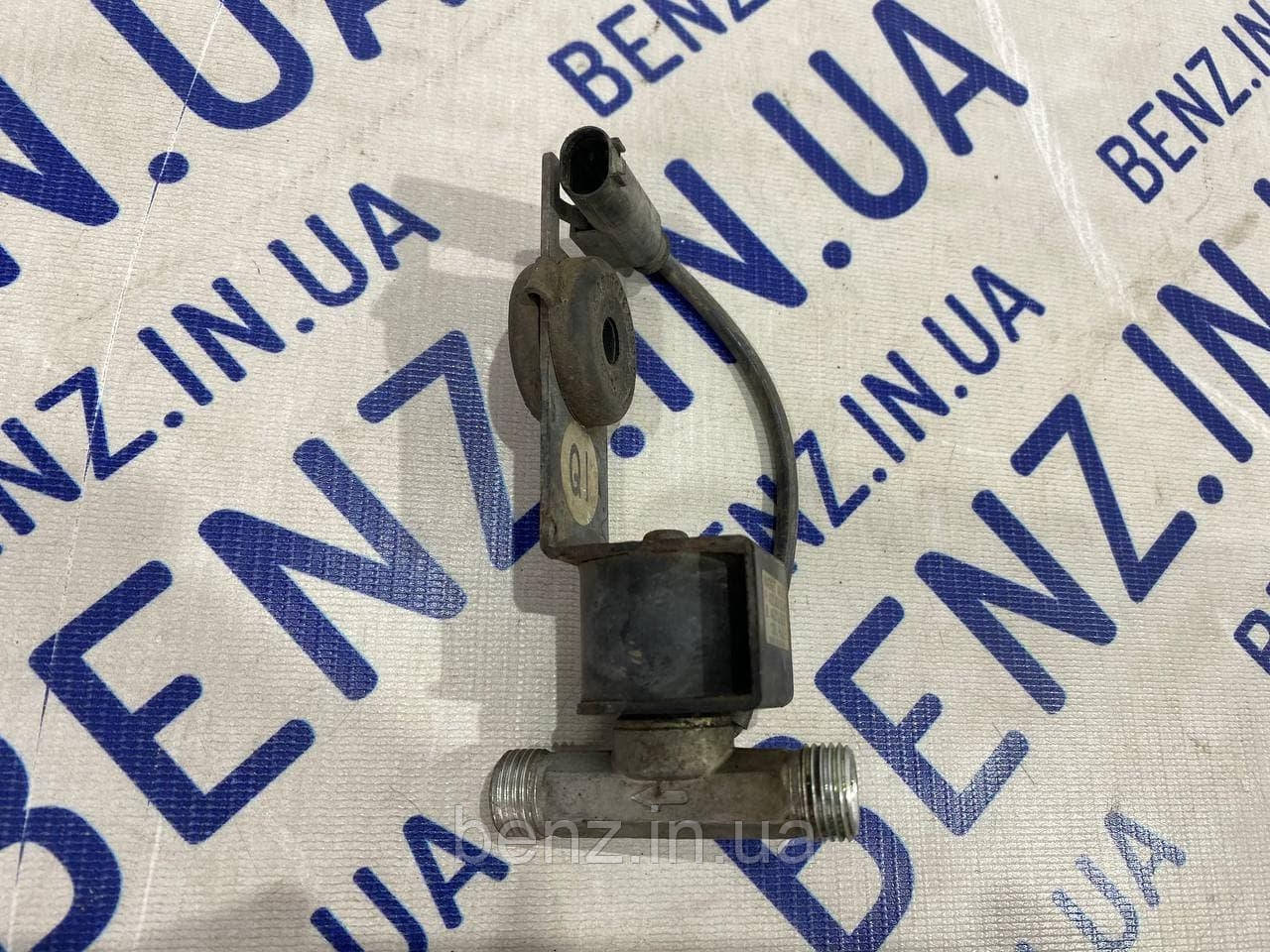 Купить Электромагнитный клапан конденционера Mercedes W221 A2218300384 ...
