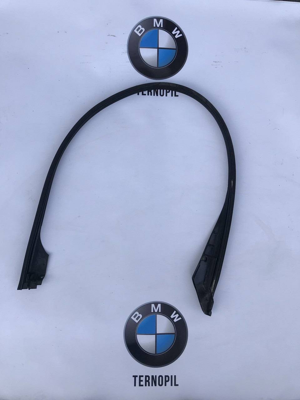 Купить Уплотнитель, молдинг двери стыка крыши левый, правий перед бмв ...