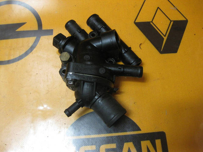 Б/У Корпус термостата RENAULT TRAFIC 2 Renault Kangoo 8200065390, цена ...