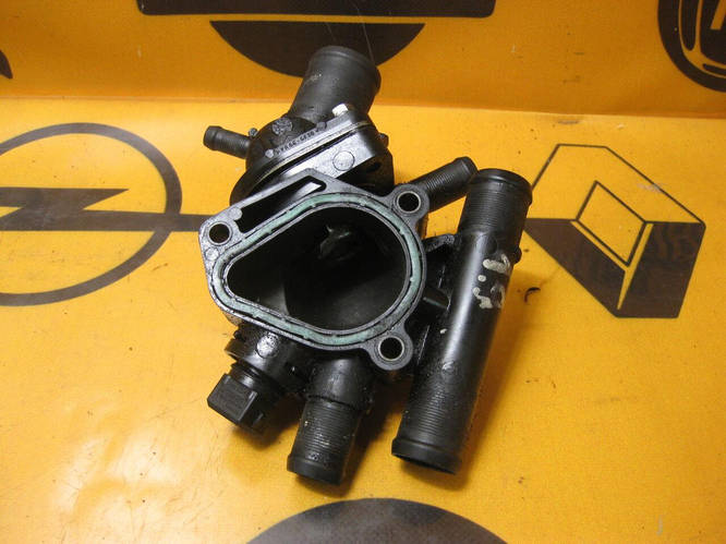 Б/У Корпус термостата RENAULT TRAFIC 2 Renault Kangoo 8200065390, цена ...