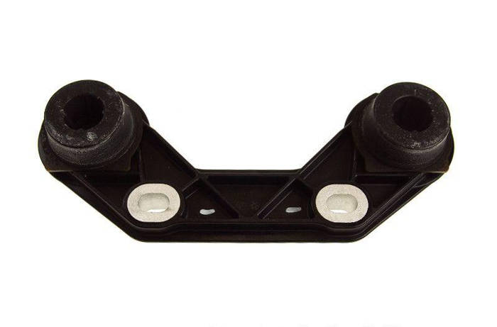 Кронштейн задньої частини глушника до кузова в складі з муфтами GM ...