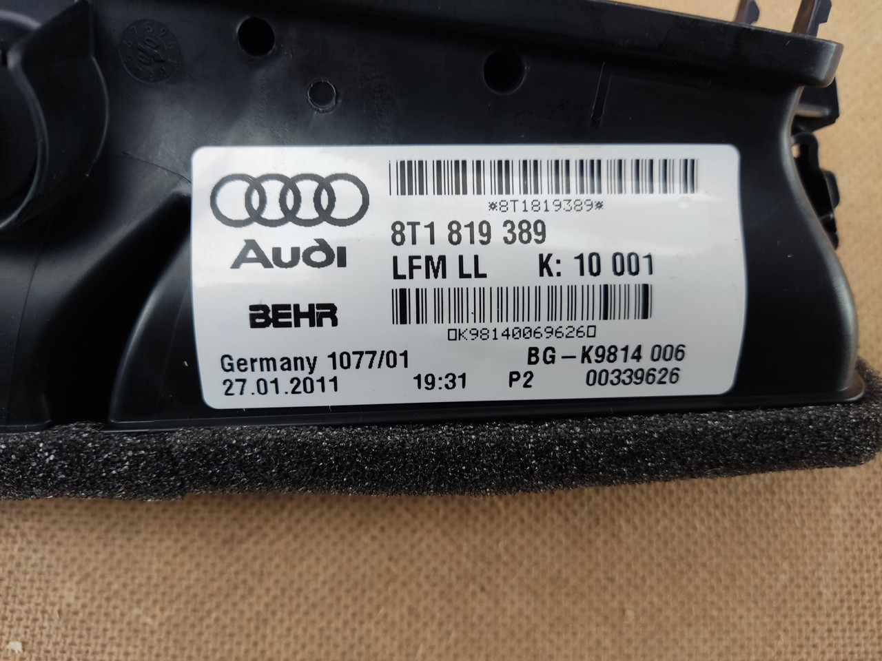 Купить Повітропровід дефлектор торпедо торпеди Audi A4 B8 A5 8T Q5 8R ...