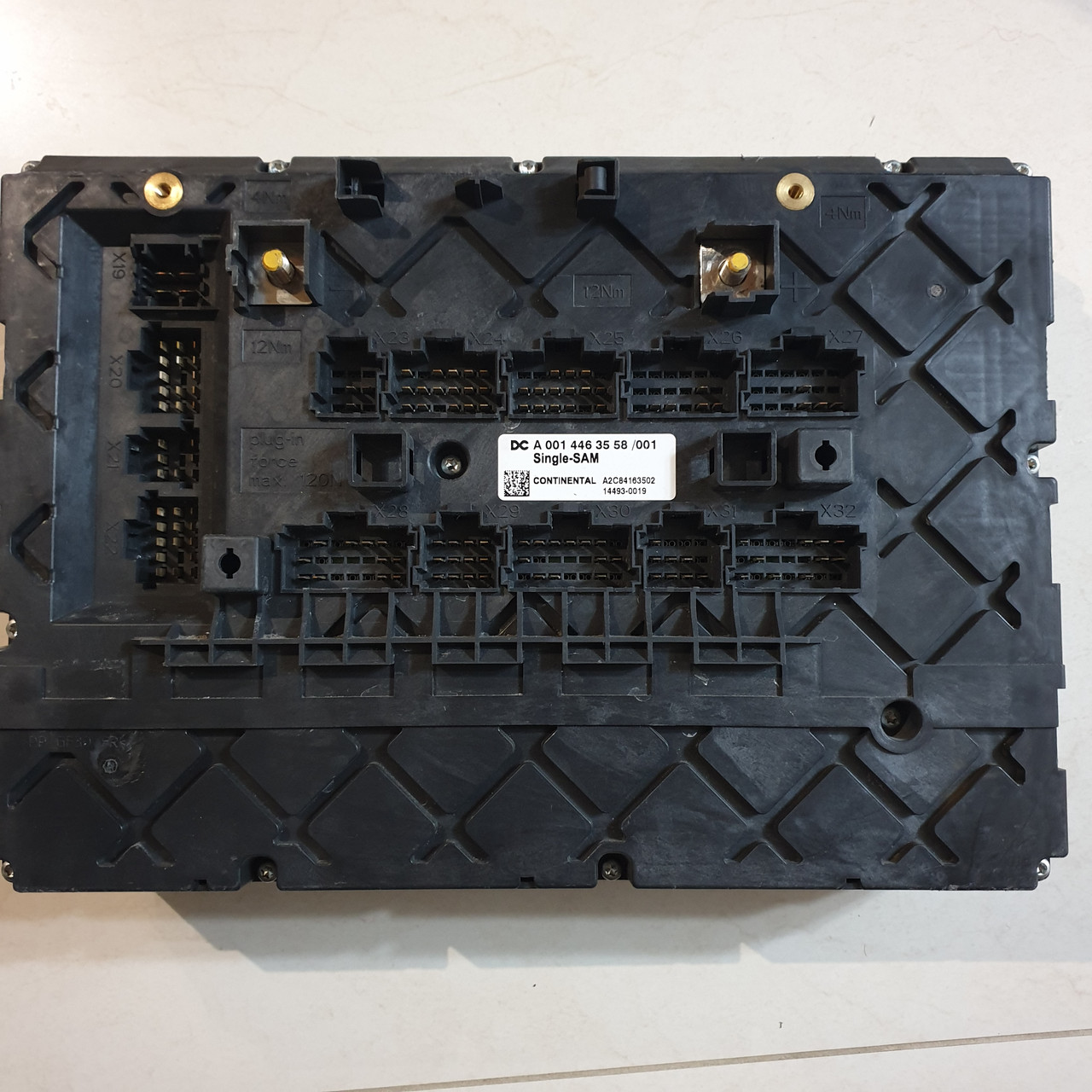 Купить Предохранительная коробка A0014463558/001 Mercedes MP4 Actros ...