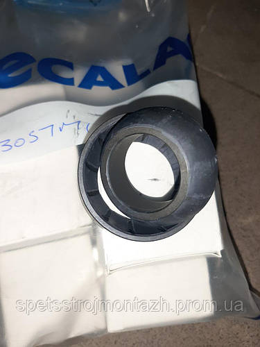 Купить Втулка подшипник на шкворень нижний переднего моста Terex ...