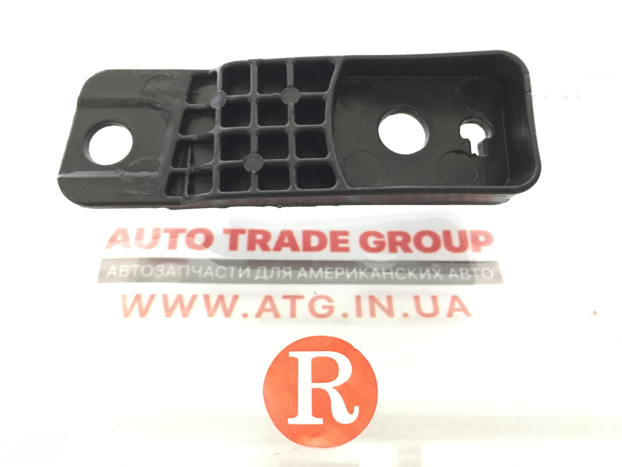 Кріплення передньої панелі (переднього бампера) праве Ford Fusion 2017 ...