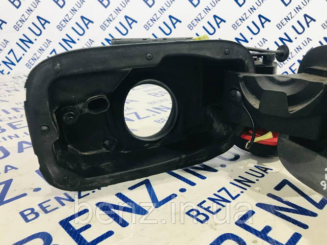 Механізм лючка паливного бака Mercedes W204 A2047500103, ціна 920 грн ...