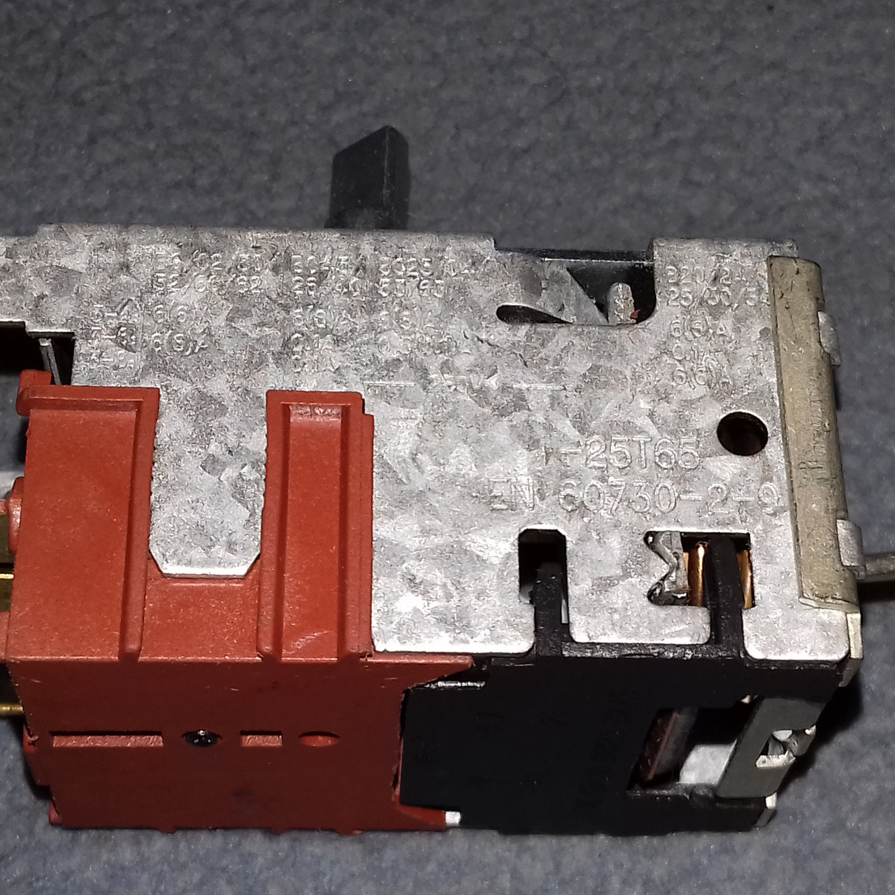 Термостат Danfoss 25T65 (EN 60730) Китай (довжина трубки 1м) для ...