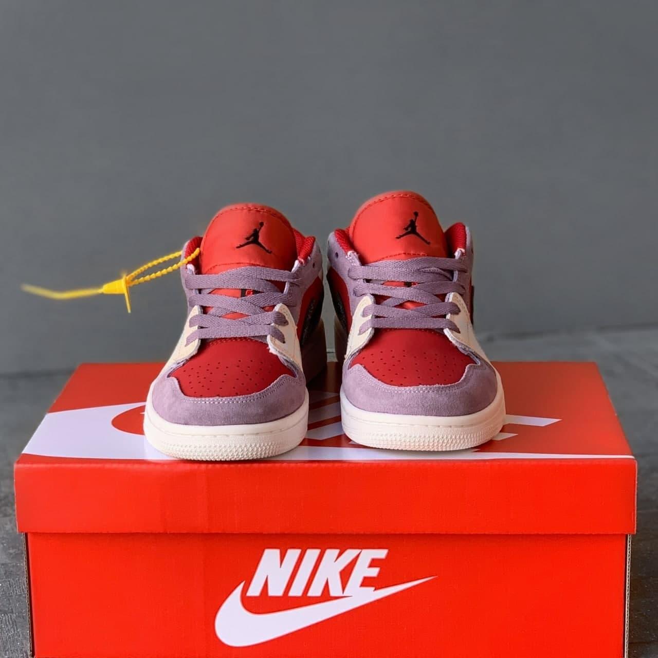 Купить Кроссовки Найк красные. Кроссовки женские Nike Air Jordan ...