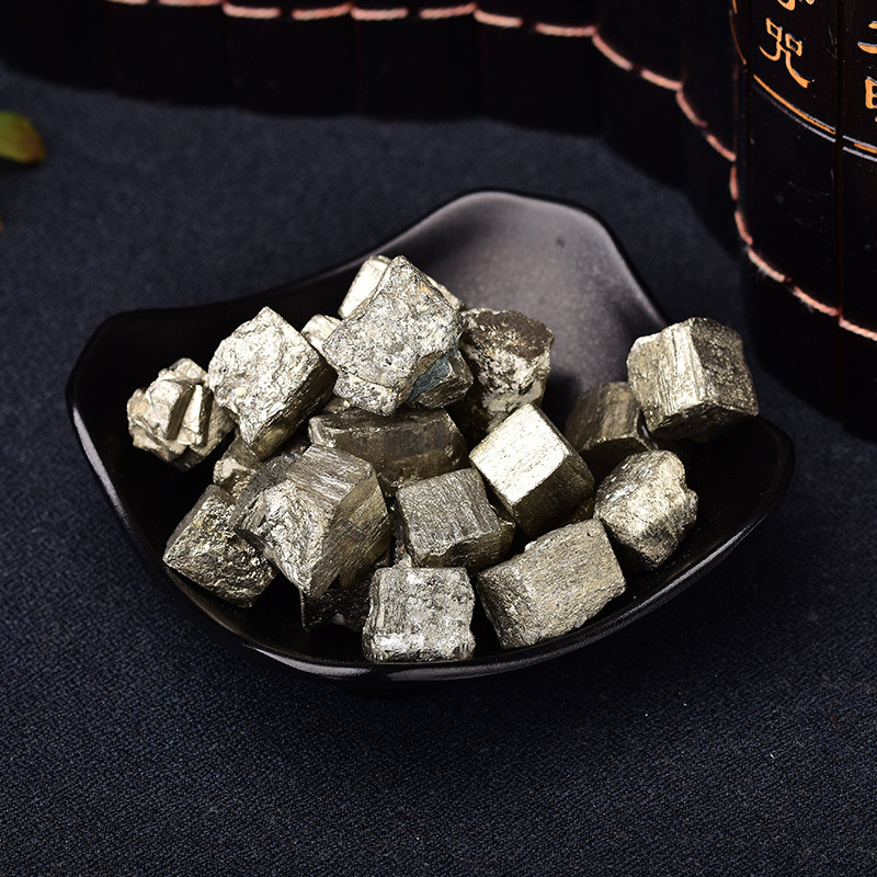 Купить Натуральный камень Пирит RESTEQ 5 шт. Минерал Pyrite 8-15 мм ...