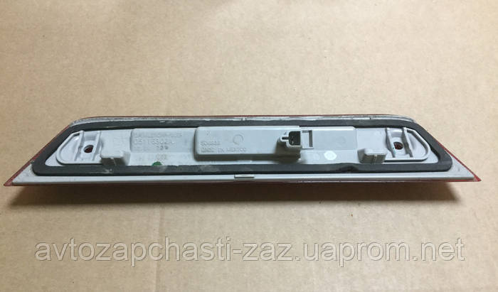 Верхний фонарь крышки багажника Dodge Journey Стоп-сигнал Додж Джорни ...