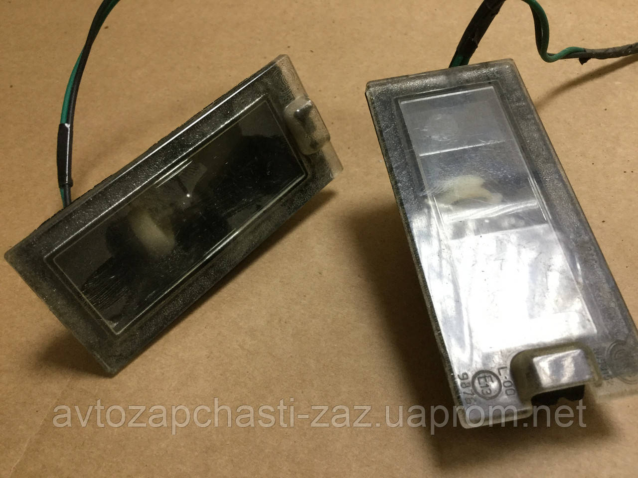 Верхний фонарь крышки багажника Додж Джорни 08- Fiat Freemont ...