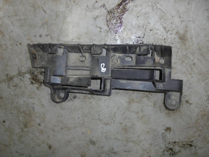 Б/У КРОНШТЕЙН БАМПЕРА ЗАДНЫЙ ЛЕВЫЙ VOLKSWAGEN CADDY III 2K0807393 (ID ...