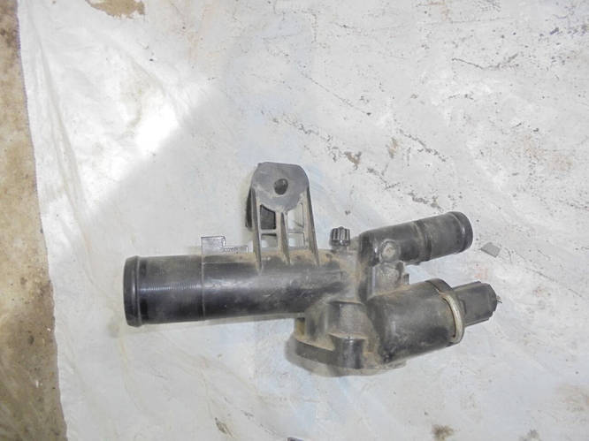 Б/У КОРПУС ТЕРМОСТАТА RENAULT KANGOO I 1.5 110602309R (ID#1436386371 ...