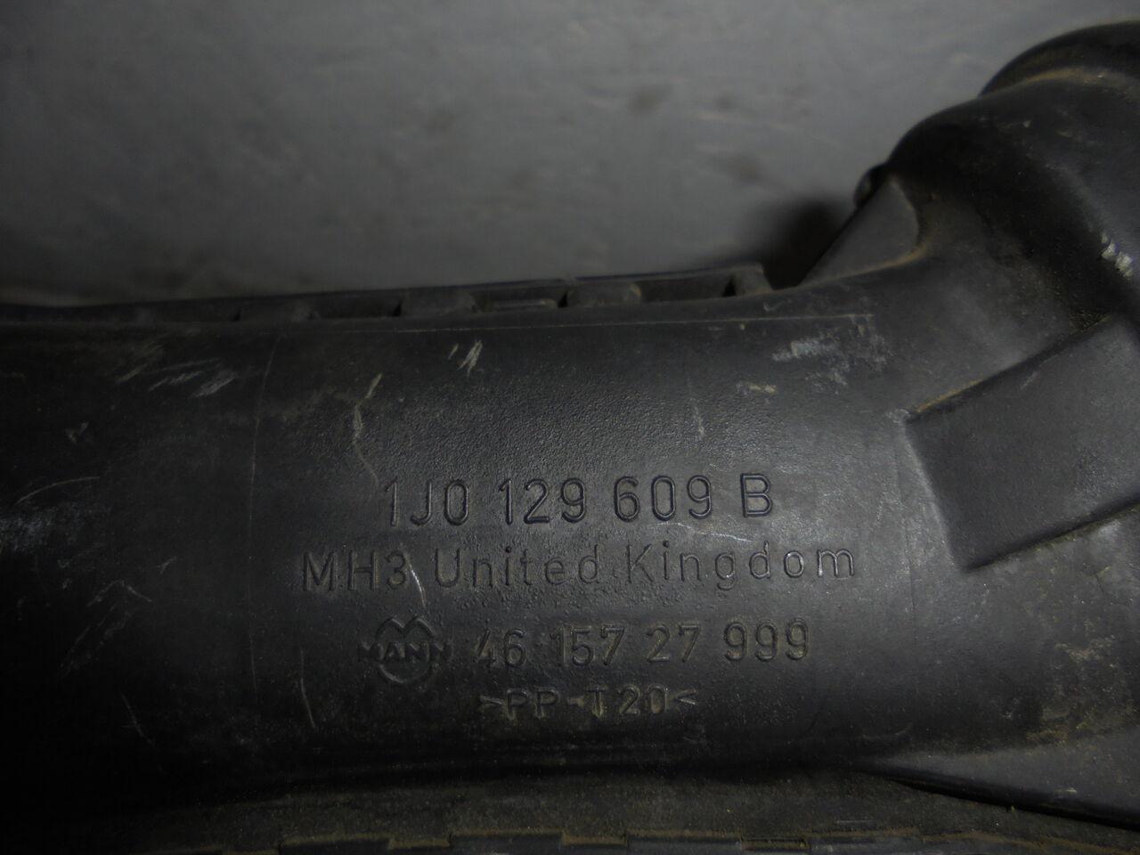 Купити Б/У ПАТРУБОК ВОЗДУХАЗАБОРНИКА SKODA OCTAVIA TOUR 1J0129609, ціна ...