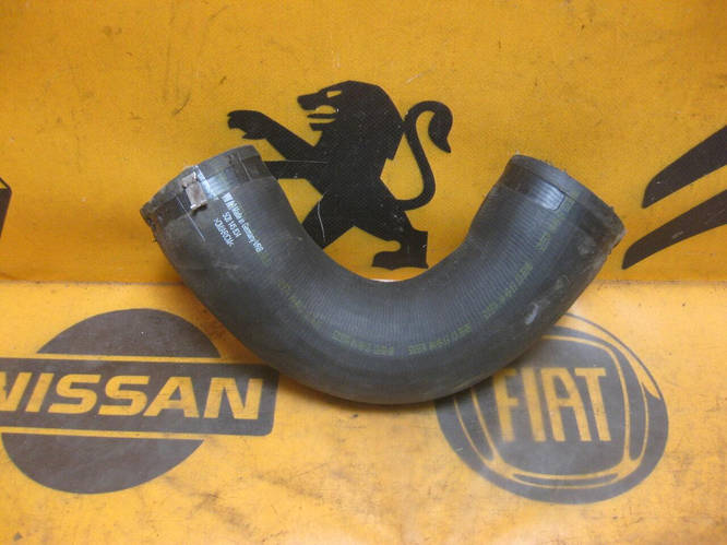 Купить Б/У Патрубок турбины VOLKSWAGEN GOLF VII Audi A3 Passat b7 ...