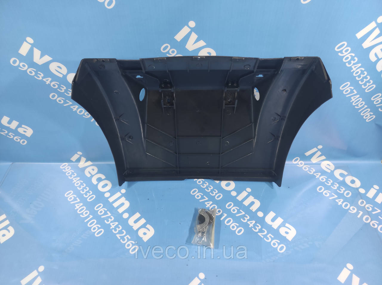 Купить Крыло заднее DAF 95-105XF заднее c внутренним кронштейном ...