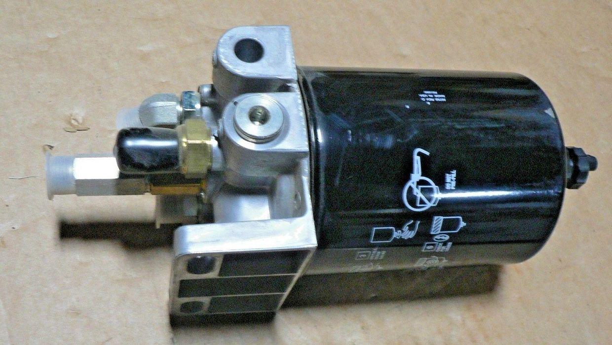 RE528865 Фильтр топливный в сборе, JD8430/8530/8295R/8270R John Deere ...