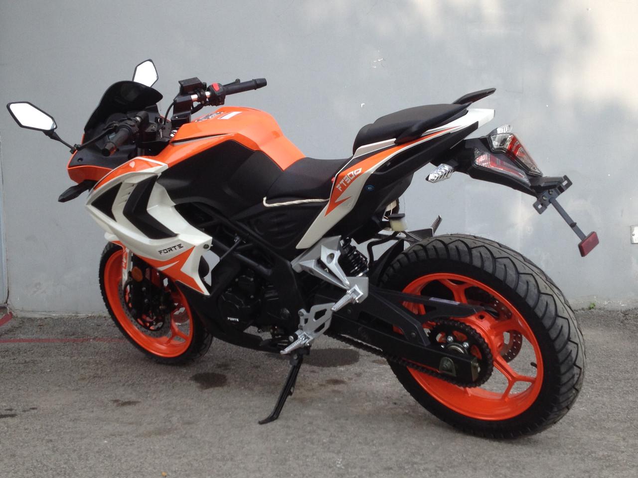 Мотоцикл Forte FT300-R1, цена 69250.24 грн - Prom.ua (ID#1370339340)