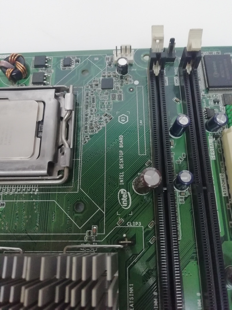 Материнська плата Intel сокет LGA775 DG31PR з відеокартою і процесором ...