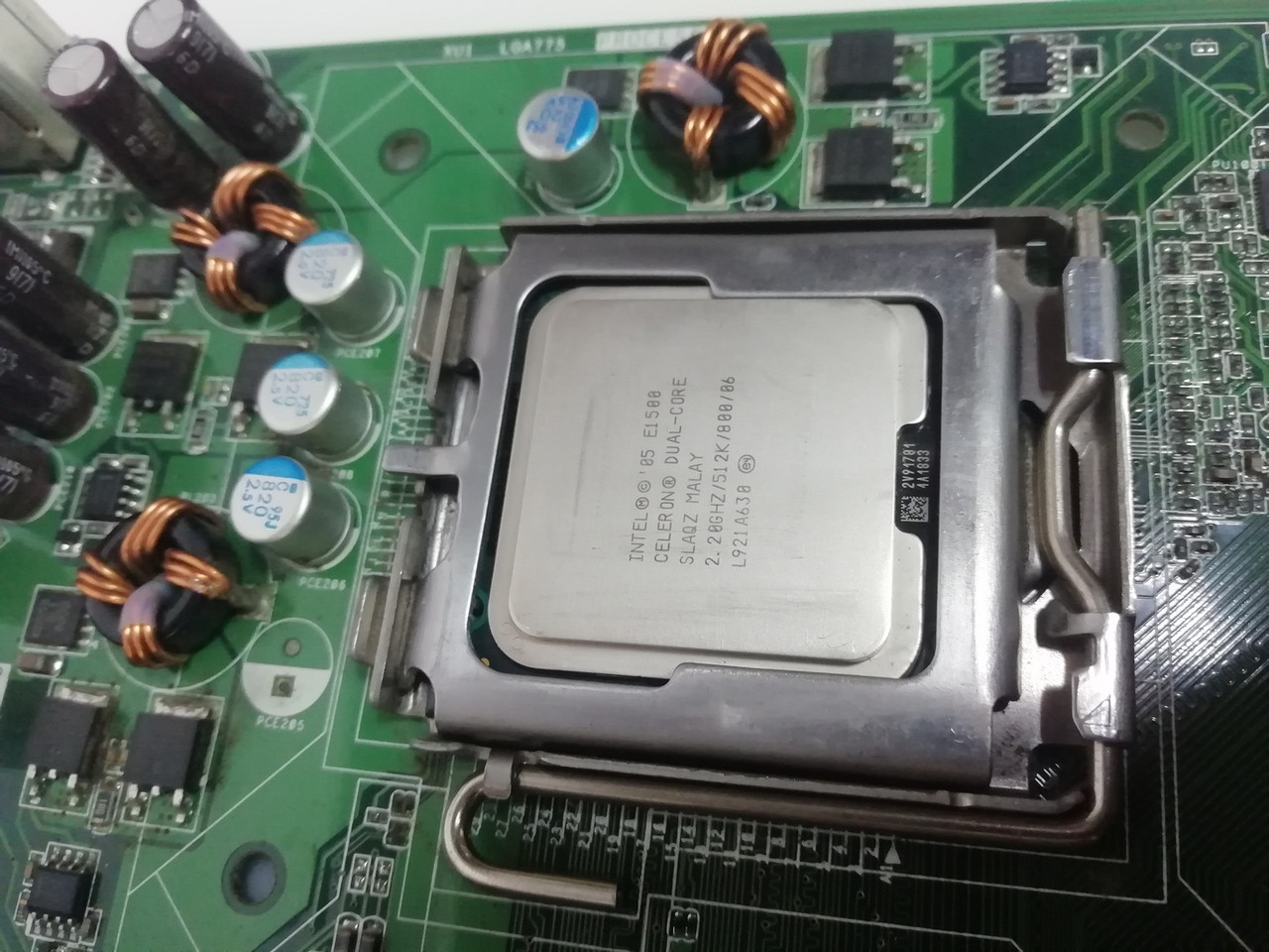 Материнська плата Intel сокет LGA775 DG31PR з відеокартою і процесором ...