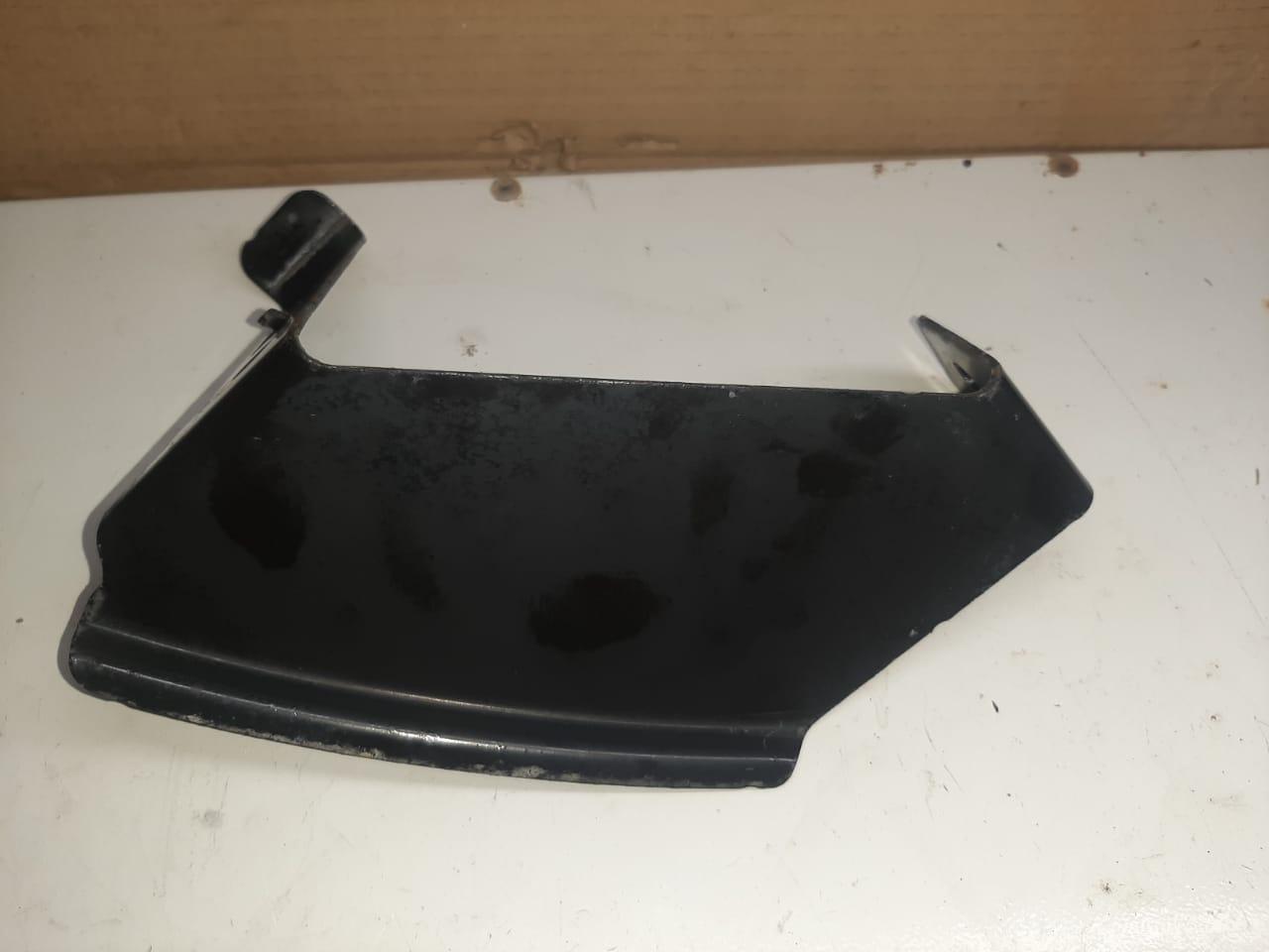 Купить Б/у Передня частина кузова права/ кріплення лонжерона 8200808378 ...