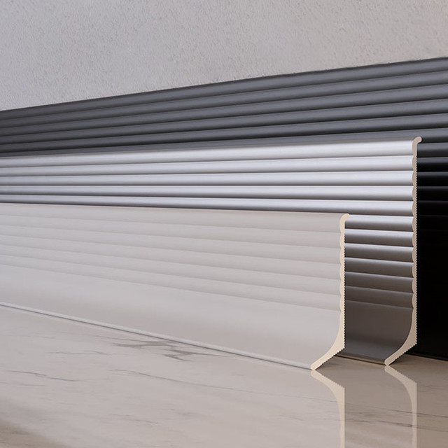 АЛЮМІНІЄВИЙ ПЛІНТУС в Києві від компанії "profiles.com.ua".