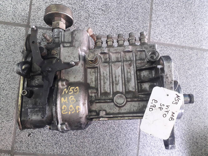 Купить Топливный насос (ТНВД) Mercedes W124 2.5D 1425621310 ,0400075952 ...