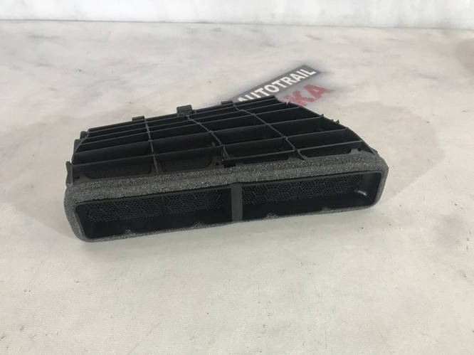 Воздуховод дефлектора Audi A4 2014 год 8T1819389 (ID#1796603095), цена ...