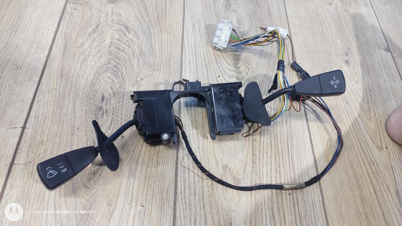 Купити Кронштейн підрульовий перемикач BMW 3-СЕРІЯ E36 (1991-1998 ...