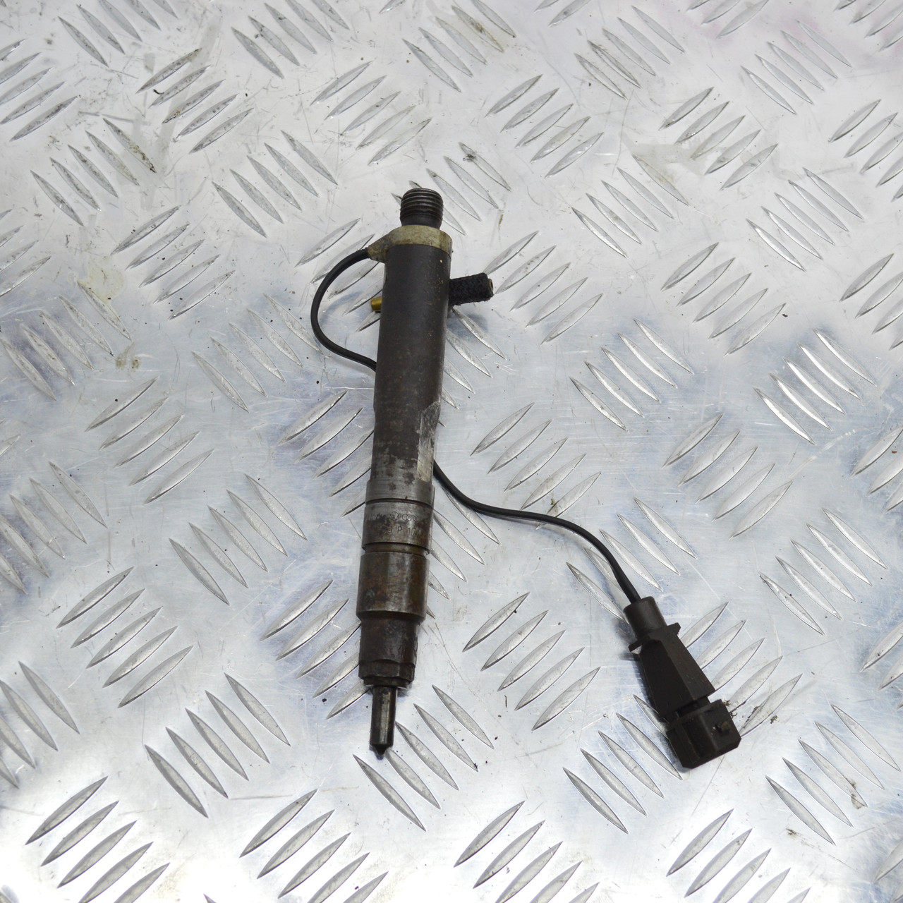 Форсунка керуюча 1.7 / 1.9 SDI Volkswagen Caddy II Polo Lupo ...